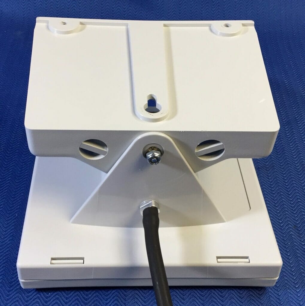 Welch Allyn Wall Aneroid Sphygmomanometer – 2-Tube Adult Bulb, Cuff ...