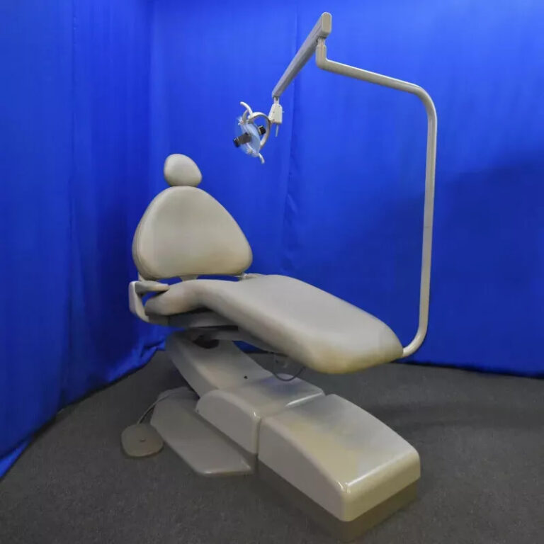 Adec Cascade 1040 Dental Chair with 6300 Radius Light