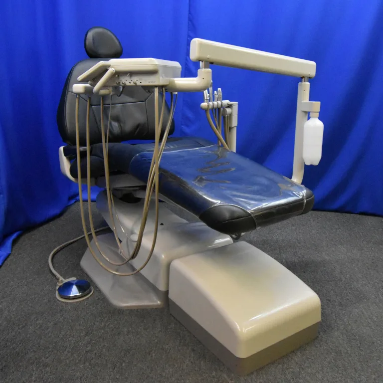 Adec Cascade 1040 Dental Chair with 2122 and 7115 Assistant Delivery ...